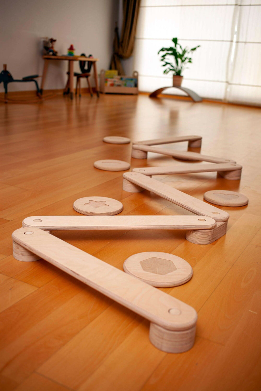 Balance Beam and Stepping Stones Set – Kidodido